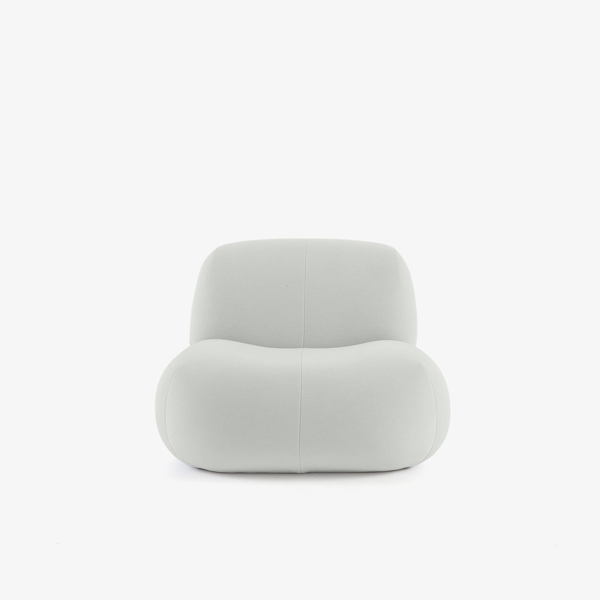 Pukka Armchair (GENTLE/FR / Misty) | Ligne Roset Bromley